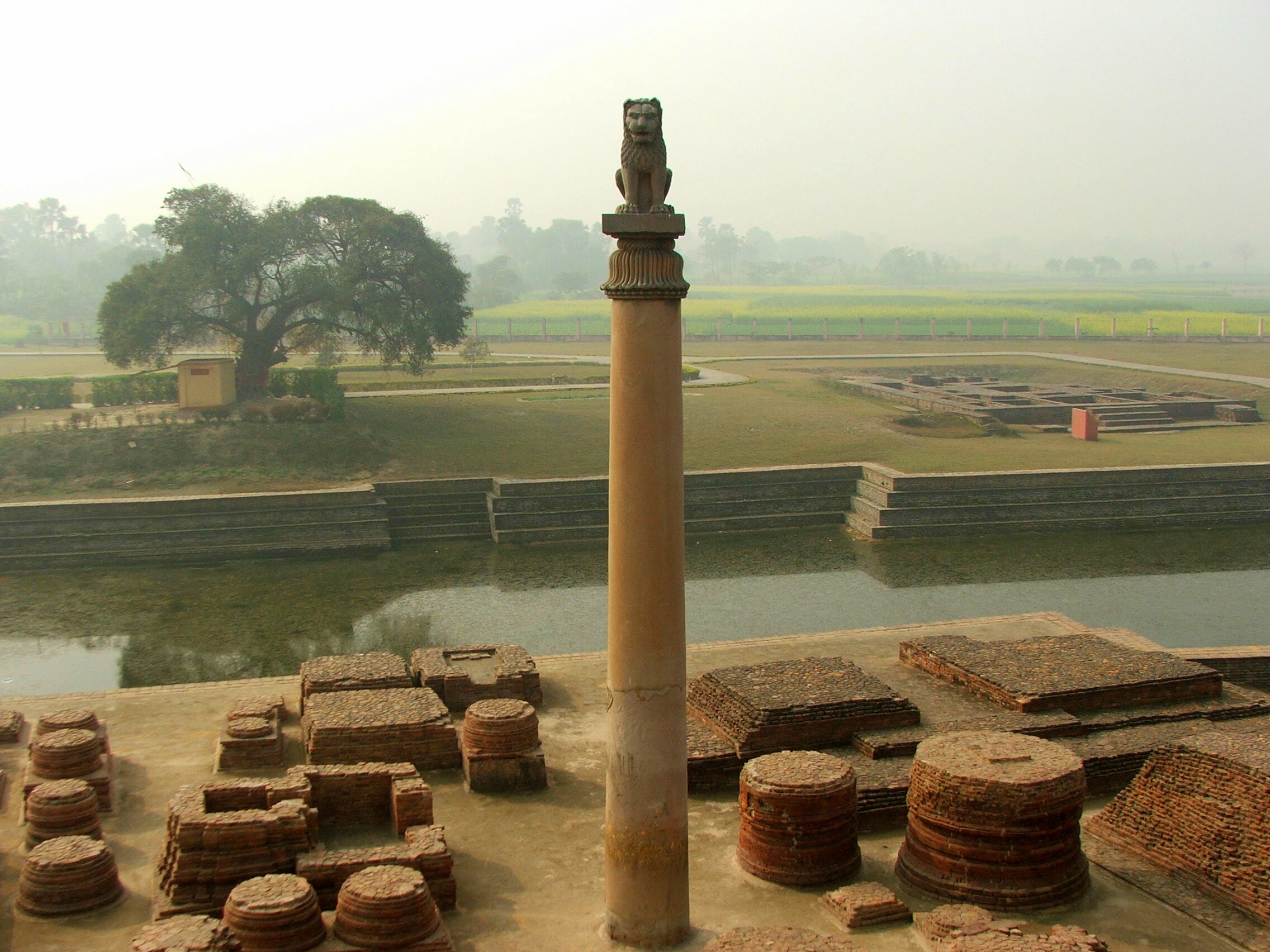 Ashokan Pillar in Kolhua, Vaishali | Bihar Tourism