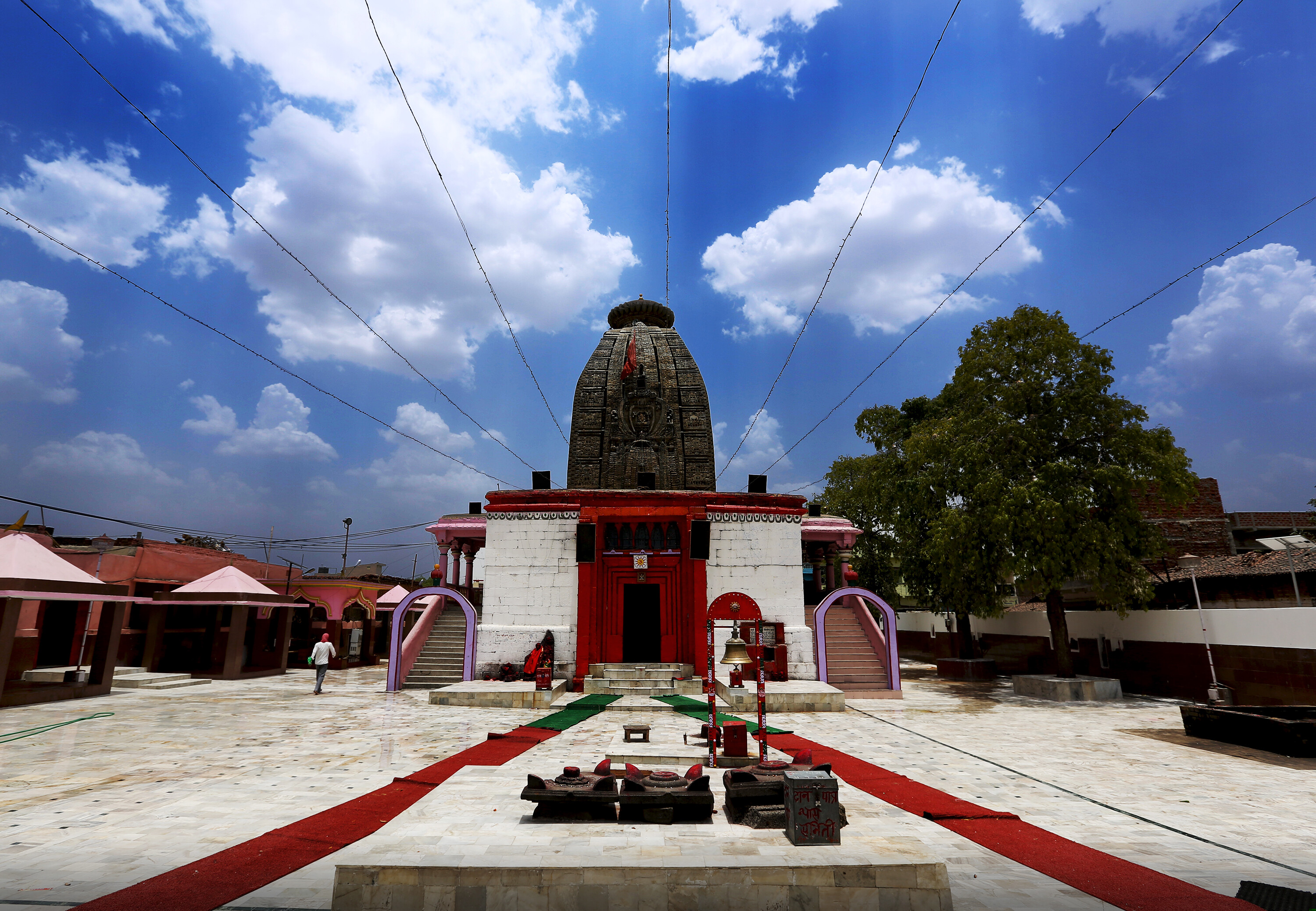 औरंगाबाद में देव सूर्य मंदिर । बिहार पर्यटन